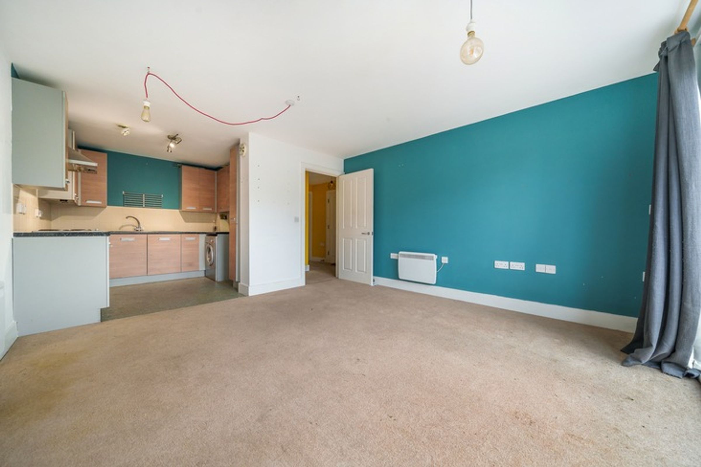 AL10 0FG – 1 bedroom apartment in Hatfield – Share to Buy